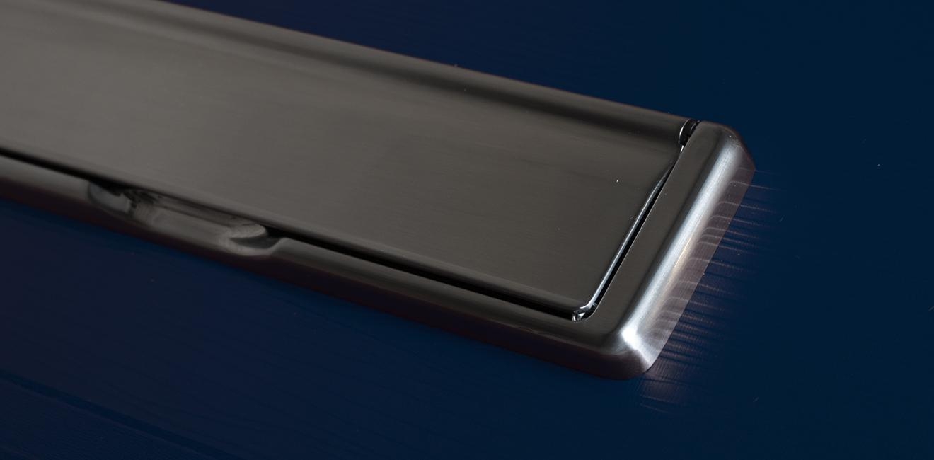 Stable Diamond View - Sapphire Blue